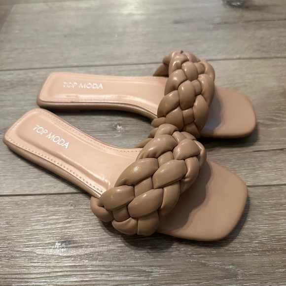 TOP Moda | Shoes | Nwot Top Moda Tan Braided Strap Sandals | Poshmark